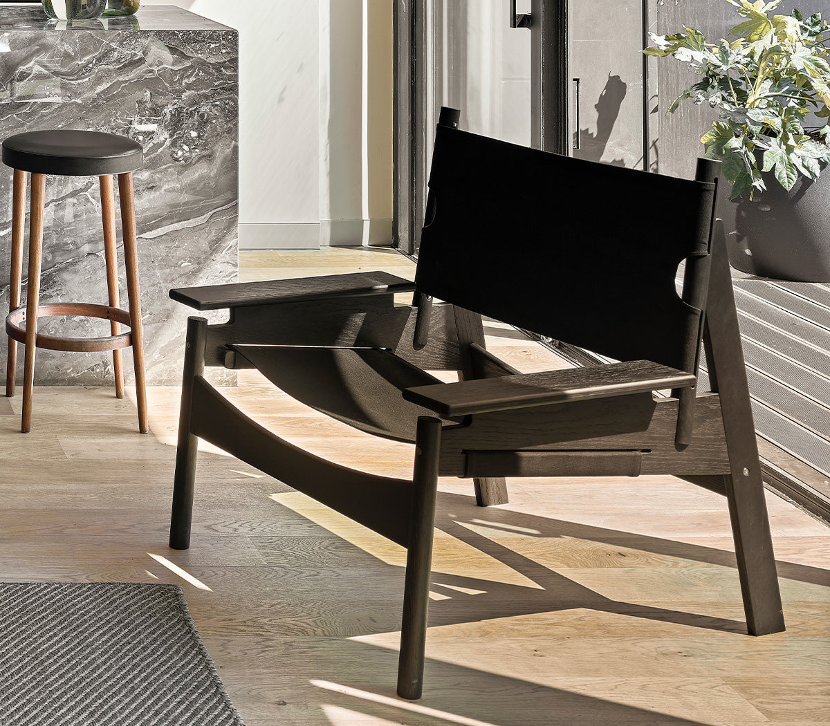 Frame Lounge Chair | Charcoal Black – Kita Living